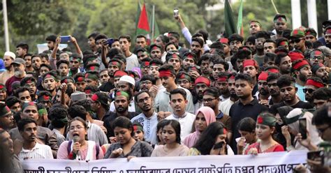 बंगलादेशमा राष्ट्रपतिको राजीनामा माग प्रदर्शनकारीले कब्जा गरे