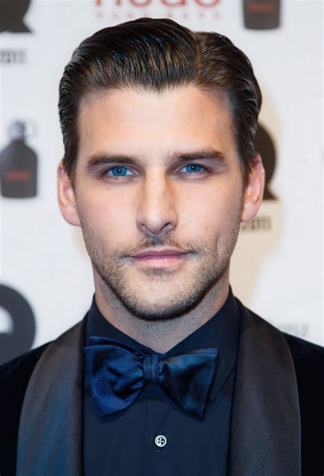 Side Swept Hairstyles Men