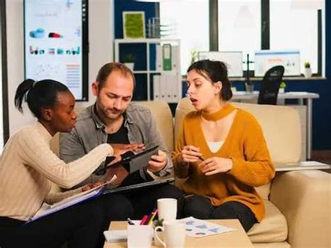 Effective Communication Strategies For Ctos In Software Development Enhance Team Collaboration