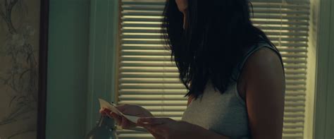 Naked Tahyna Tozzi In Julia 2014
