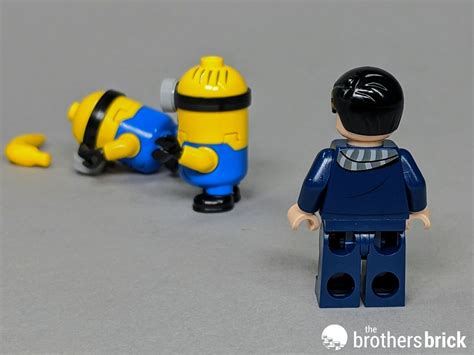LEGO Minions 75549 Unstoppable Bike Chanse Review 20 - The Brothers ...