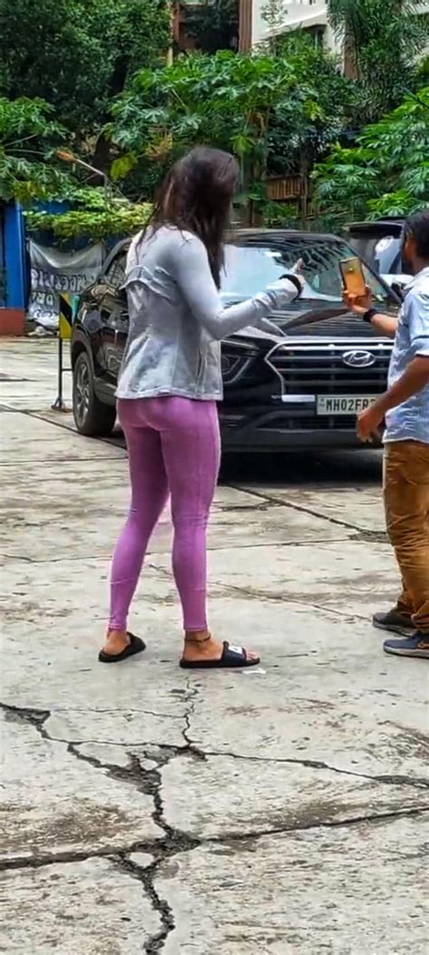Karishma Tanna Tight Pussy And Gaand Rkarishmatannafap