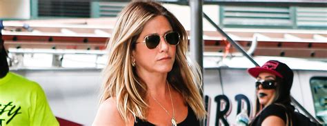 Jennifer Aniston Looks Flawless In New York City Summer Heat Jennifer