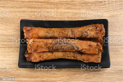바나나 초콜릿 루머 또는 바나나 캐러멜은 인도네시아 전통 간식입니다 0명에 대한 스톡 사진 및 기타 이미지 0명 건강한