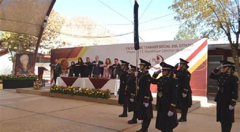 Celebró Escuela del Trabajo Social años de su fundación