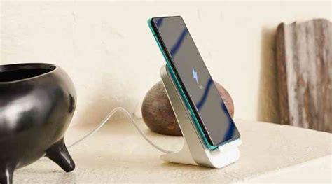 Xiaomi Mi G Vs Oneplus Pro Which Flagship Smartphone Should You Buy Technology News