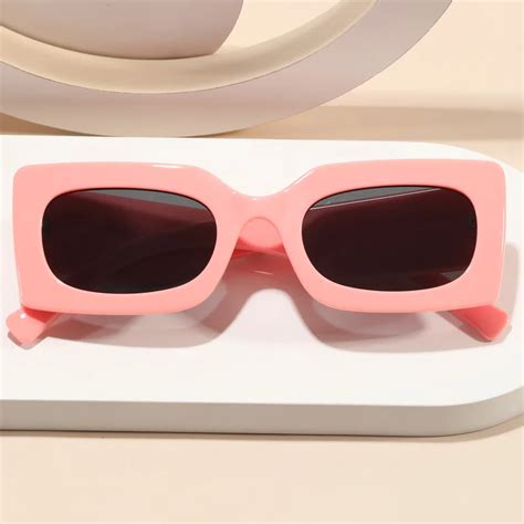 Women Sunglasses Fashion Design Square Vintage Sun Glasses Plastic Men