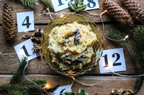 Przepis Na Wigilijny Bigos Kapusta Z Suszonymi Grzybami I Grochem