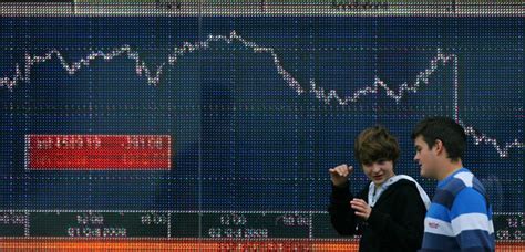 اللون الأخضر يكسو مؤشرات الأسهم الأوروبية مع ختام تعاملات الأسبوع