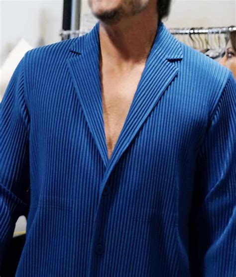 Saturday Night Live Pedro Pascal Blue Blazer The Leather City