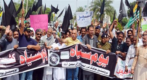 Kashmiris Observe Indias Independence Day As Black Day Inp