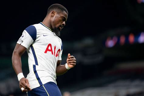 Psg Mercato Paris Sg Remains In Discussions With Tottenham Hotspurs