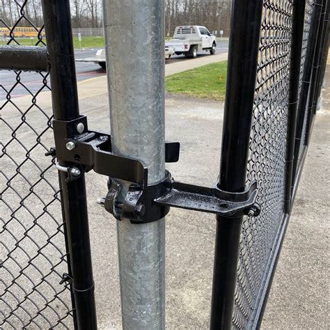 How To Lock A Chain Link Fence Gate Storables