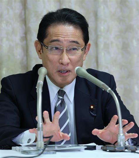 自民党総裁選に関する記者団の取材に答える、岸田文雄｜【総裁選ドキュメント】岸田氏、 写真11｜産経ニュース
