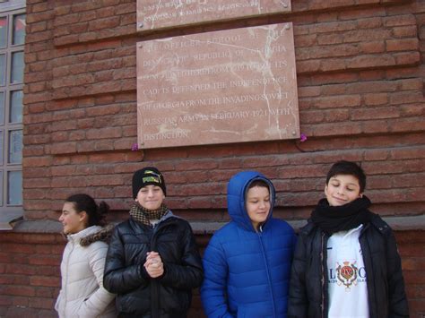 სკოლა „ჰელიოსში“ საბჭოთა ოკუპაციისადმი მიძღვნილი კვირეულის ფარგლებში სხვადასხვა ღონისძიება ჩატარდა