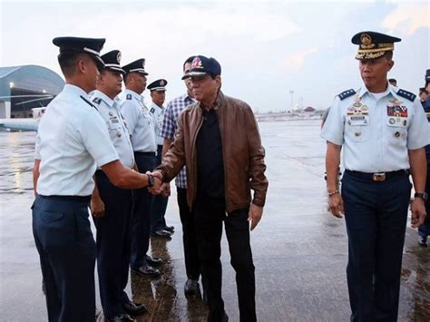 Larawan Ni Pangulong Duterte Inilabas Ng Malacañang Upang Ipakitang