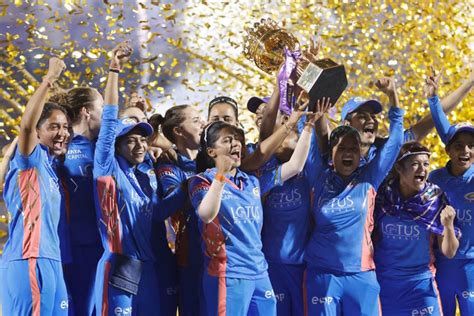 Wpl Final 2023 Mumbai Indians Beat Delhi Capitals By 7 Wkts To Win