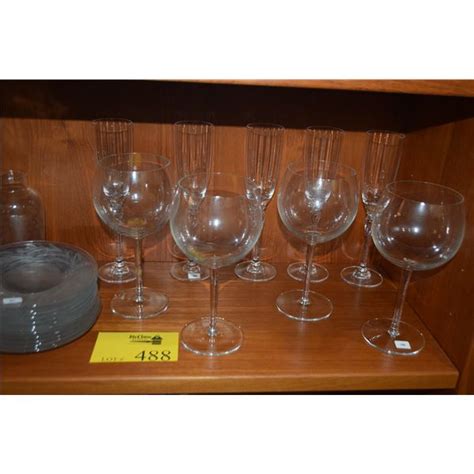 Crystal Stemware Glass Plates And Hurricane Shades Mcclain Auctions Hawaii