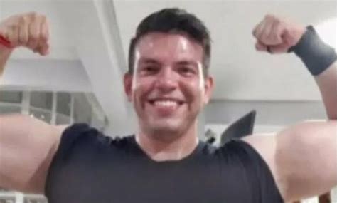 Personal trainer que foi flagrado espancando namorada é liberado da
