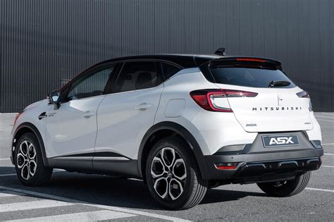 次世代型「rvr」が、いよいよ見えてきた！三菱の新型コンパクトsuv「asx」は、本家よりハンサムかも Webモーターマガジン