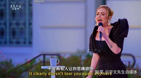 阿黛尔阿德金斯hello传唱度高达35亿百听不厌让人沉醉