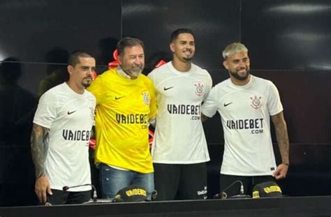 Corinthians Se Manifesta Sobre Acordo Patrocinador