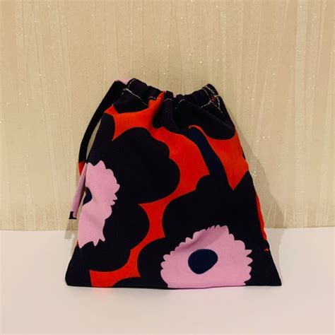ถุงผ้าหูรูด Maria Mekko Shopee Thailand