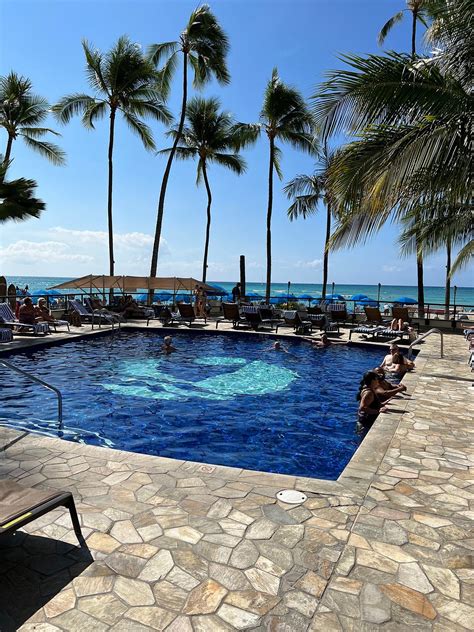 Outrigger Waikiki Beach Resort Updated 2025 Reviews Photos And Prices