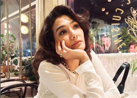 Aybüke Pusat Kimdir Boyu Ve Yaşı Kaç Aybüke Pusat Dizileri Filmleri
