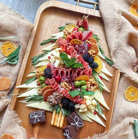 Charcuterie Board Cocktail Hour Table Inspiration