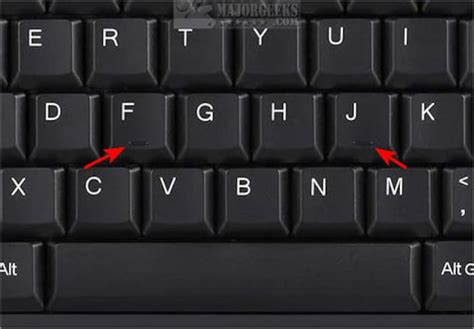 कंप्यूटर कीबोर्ड पर ये 2 लाइनें क्यों होती हैं 90 लोगों को नहीं होगी जानकारी आपको पता है सही