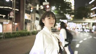 EBOD 961C 在區公所上班的樸素公務員脫了衣服才知道擁有模特兒身材 巨乳 專業造型大變身 AV出道 紅葉心愛