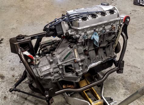 1976 Mini With A Honda D16 Inline Four 07 Engine Swap Depot