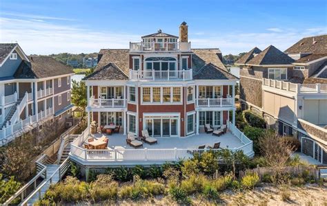 House For Sale Huge Beachfrontlakefront Mansion In Rehoboth