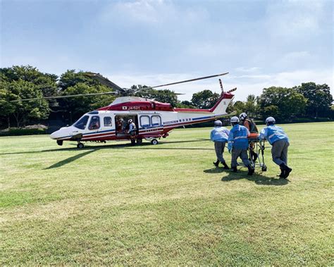 伊勢原市消防本部 登山事故に備え合同訓練 横浜・川崎の航空隊と 伊勢原 タウンニュース
