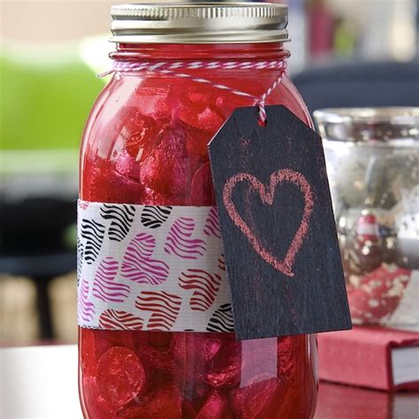 Сладкие подарки на 14 февраля — подарки из конфет на День святого Валентина Сладкие презенты на