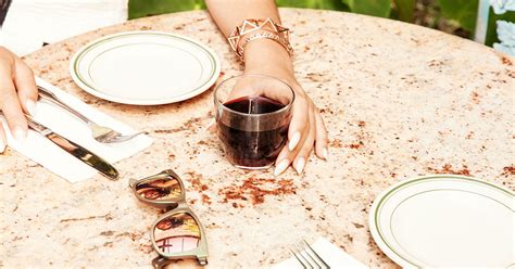 Red Wine Skin Benefits Effects Of Resveratrol Skin