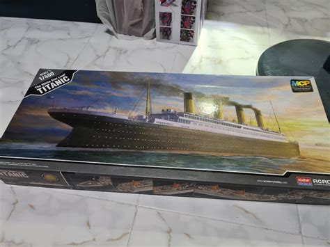 Academy 1400 Titanic Model 14215 Hobbies And Toys Toys And Games On
