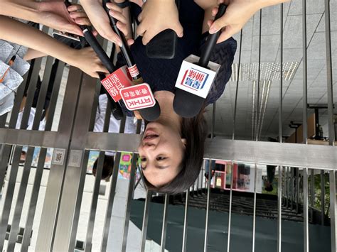 施政報告2023︱李家超落區諮詢市民意見 有鋼琴家盼街頭表演合法化 星島日報