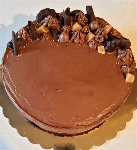 Шоколадови торти Меденката