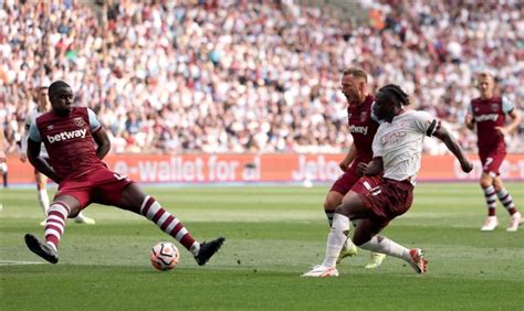 Manchester City Jérémy Doku Raconte Son évolution