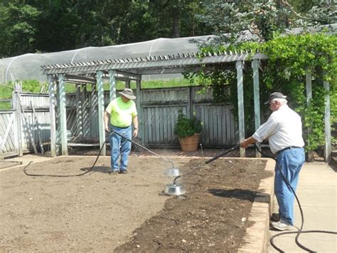 Обеззаразяване на почвата в парници и оранжерии Български Фермер