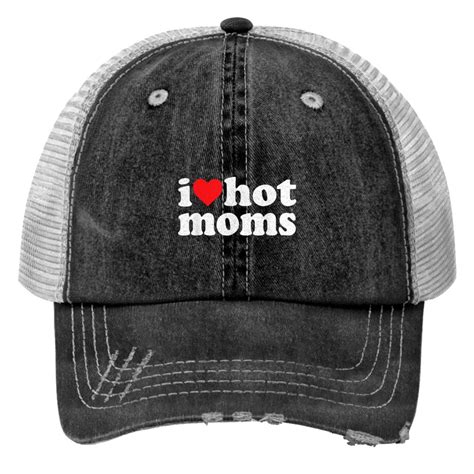 I Heart Hot Moms I Love Hot Moms Distressed Retro Vintage Ts Trend