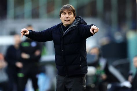 Conte Prévient Naples Que Les Problèmes Vont Revenir Frapper à La