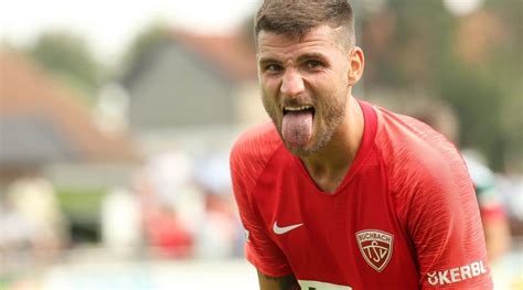 Petrovic Typen Haben Es Bei Uns Schwer TSV Buchbach Rot Weisse