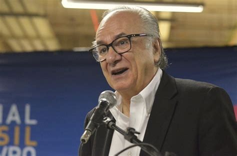 Boaventura de Sousa Santos lança livro na 3ª Bienal Brasil do Livro
