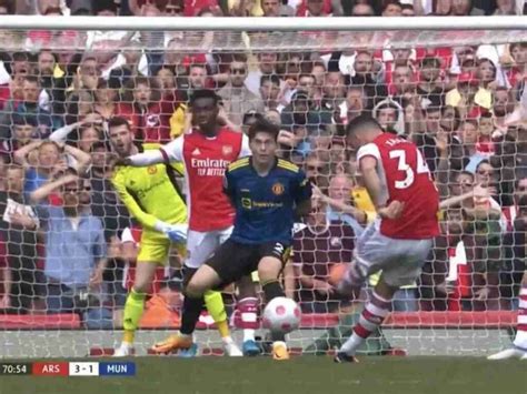 It Wasnt Easy For Me Granit Xhaka Explains The Real Reason Behind