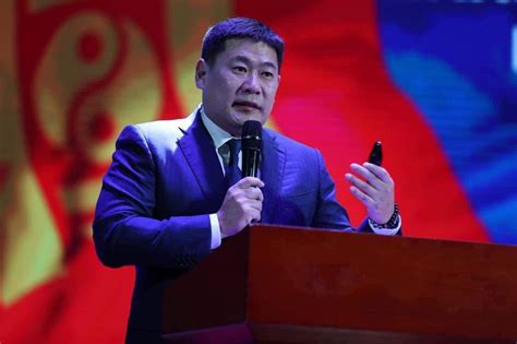 Л Оюун Эрдэнэ Монгол Улсын Ерөнхий сайдаар томилогдож гүйцэтгэх