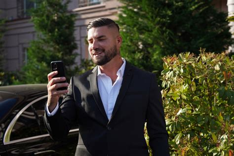 Reper MC Stojan Obavestio Javnost Da Postaje Otac Alo Rs
