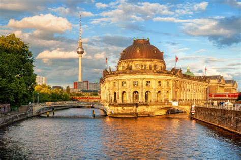 7900 Fotos Bilder Und Lizenzfreie Bilder Zu Berlin Museum Istock